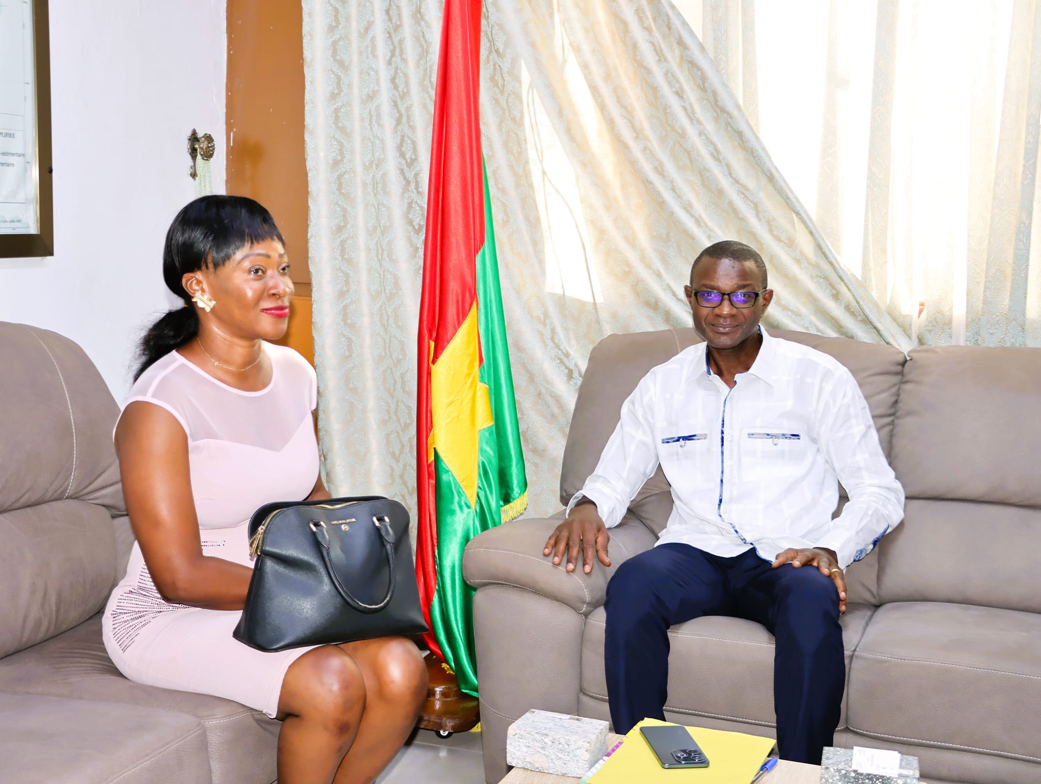 Carnet d’audiences: le ministre Yacouba Zabré GOUBA a reçu Essakane ...